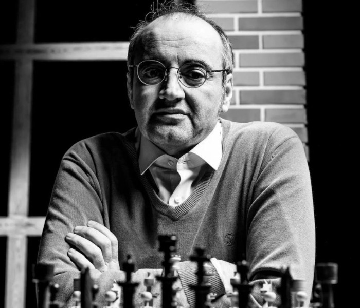 بیوگرافی اردشیر رستمی؛ مصاحبه باضیا، عکس خانواده و اعتیاد